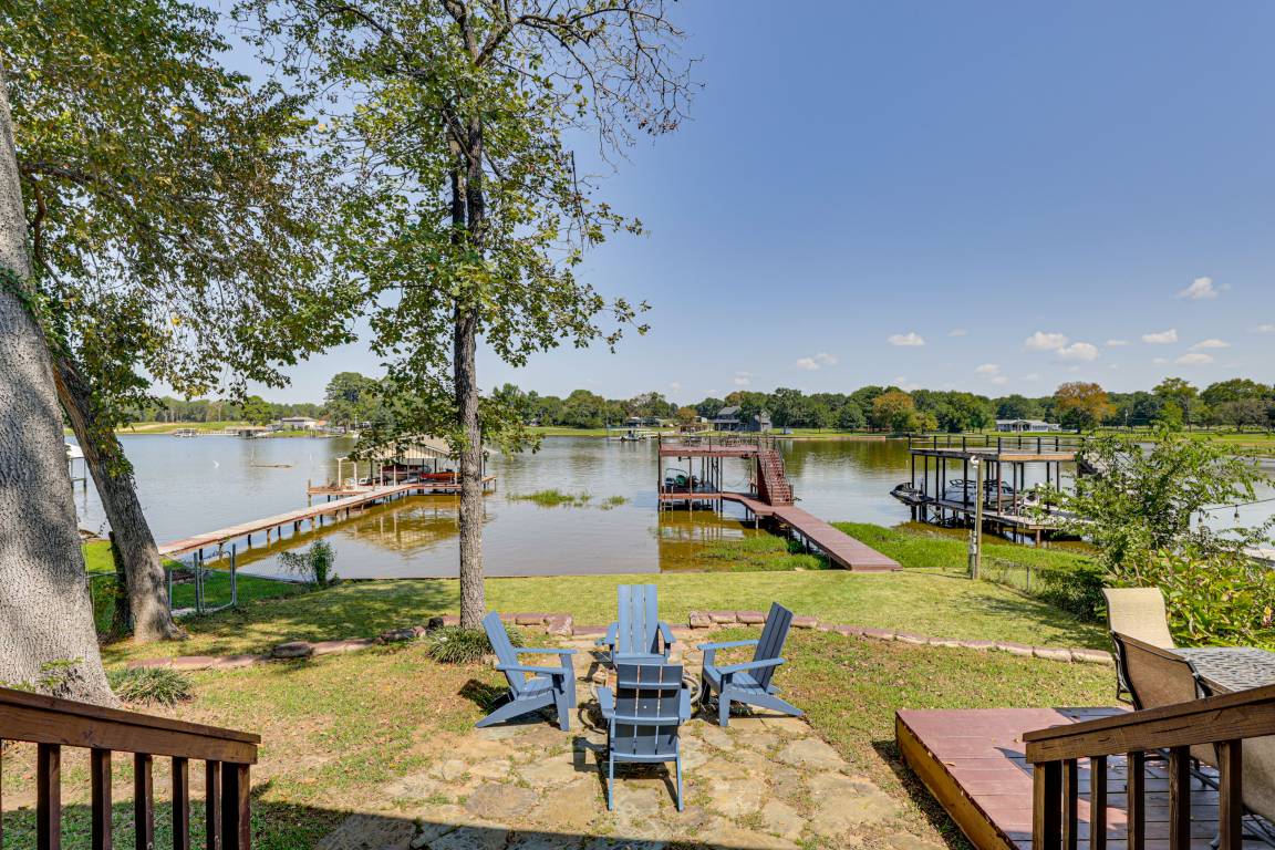 185 M² House ∙ 3 Bedrooms ∙ 8 Guests - Log Cabin, TX