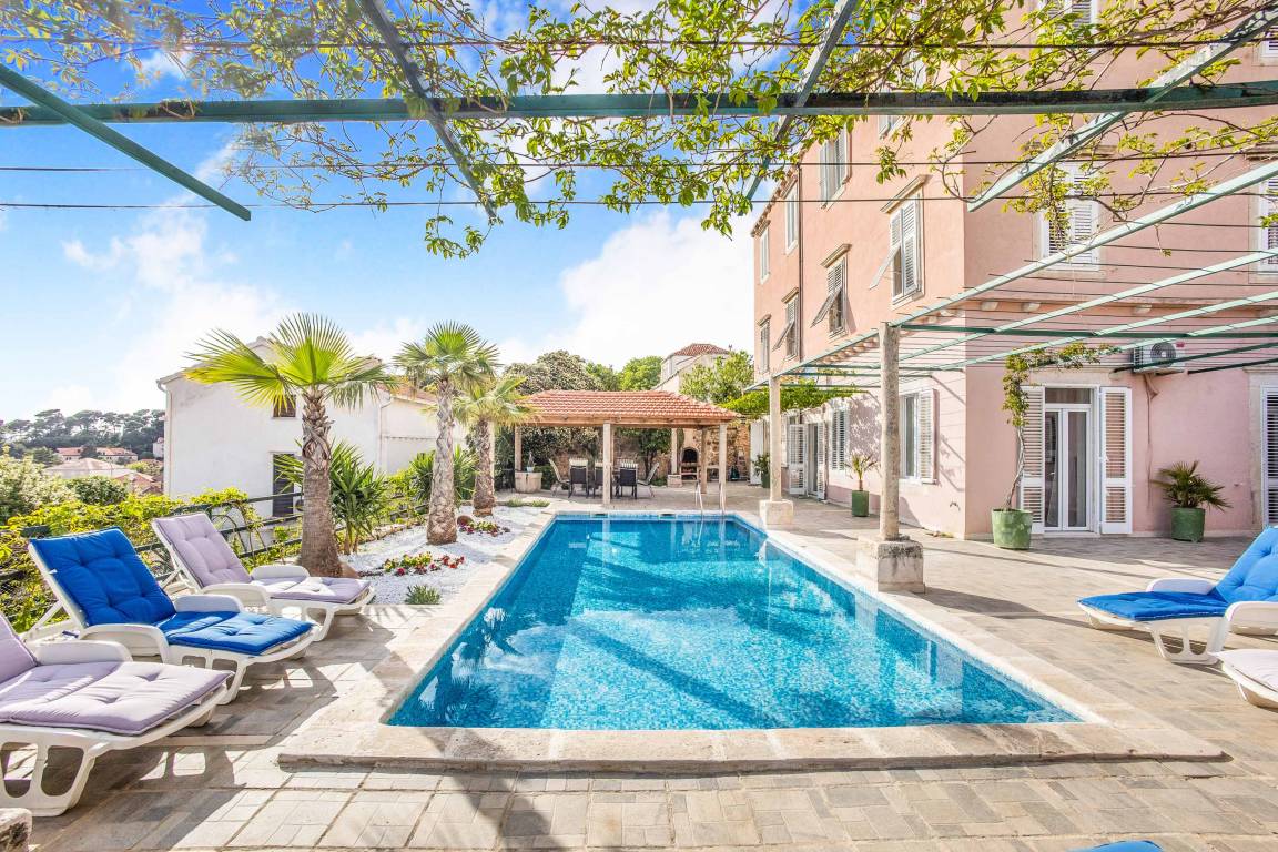 別墅 ∙ 4客房 ∙ 8客人 - Mlini