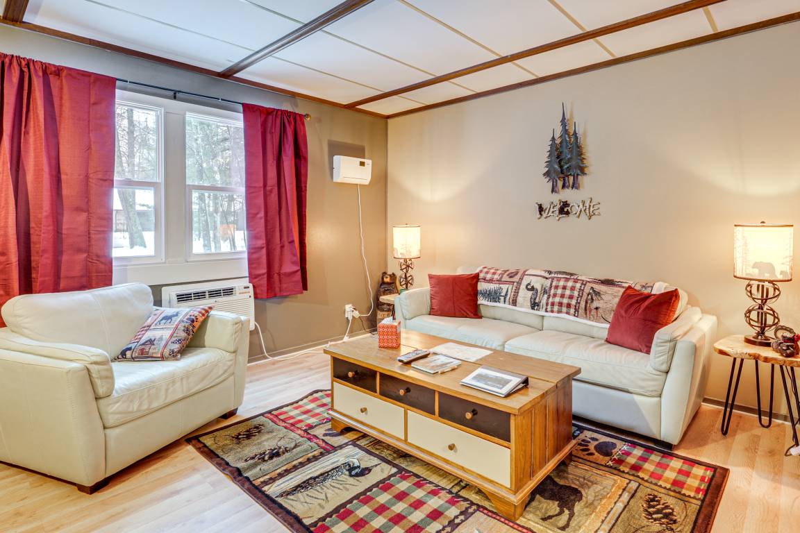 92 M² Apartment ∙ 2 Bedrooms ∙ 4 Guests - Rhinelander, WI