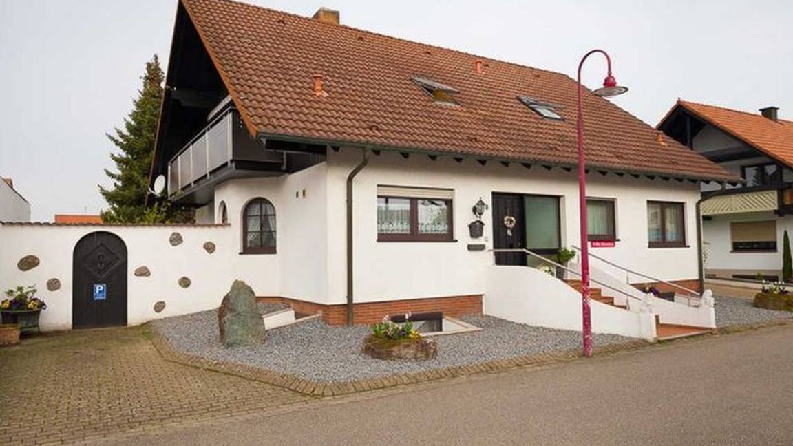 122 M² Apartment ∙ 3 Bedrooms ∙ 7 Guests - Rust