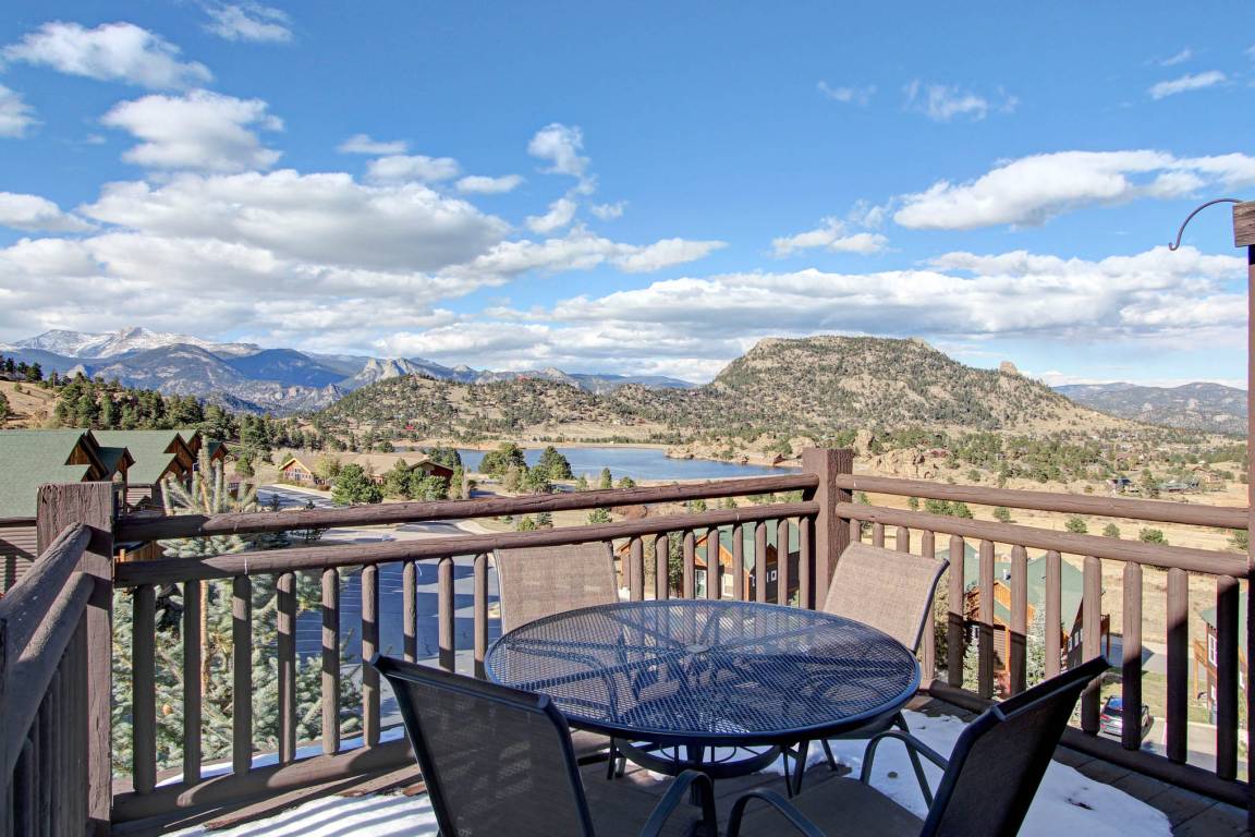 64 M² Condo ∙ 2 Bedrooms ∙ 4 Guests - Estes Park, CO