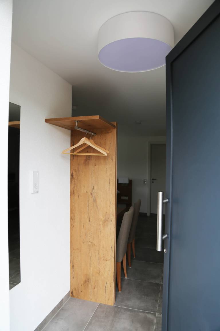 41 M² Ferienwohnung ∙ 1 Schlafzimmer ∙ 4 Gäste - Cleebronn