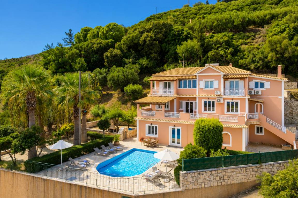 350 M² Villa ∙ 5 Schlafzimmer ∙ 10 Gäste - Griechenland