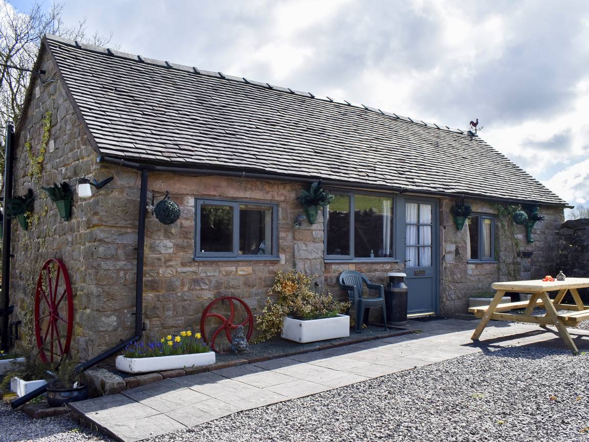 Cottage ∙ 1 Bedroom ∙ 4 Guests - Staffordshire