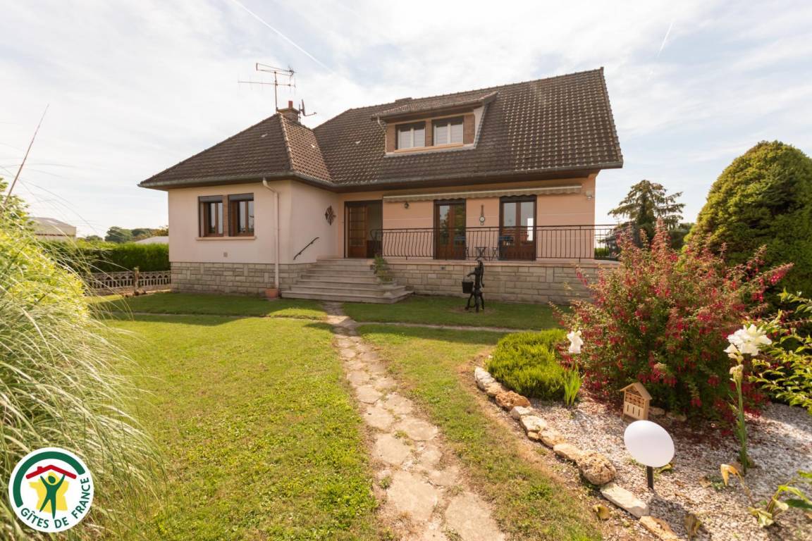 360 M² Gîte ∙ 6 Quartos ∙ 11 Hóspedes - Marne