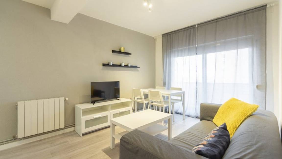 84 M² Appartement ∙ 3 Chambres ∙ 4 Personnes - Móstoles