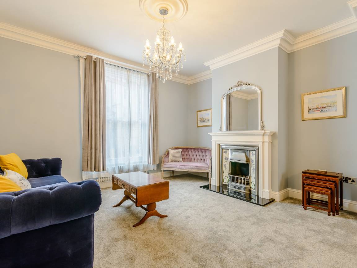 Cottage ∙ 5 Bedrooms ∙ 10 Guests - Robin Hood's Bay