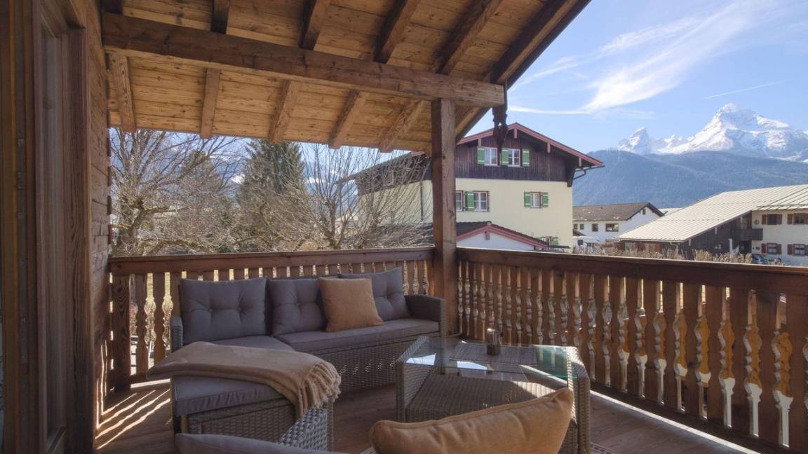 100 M² Apartment ∙ 2 Bedrooms ∙ 4 Guests - Bad Reichenhall