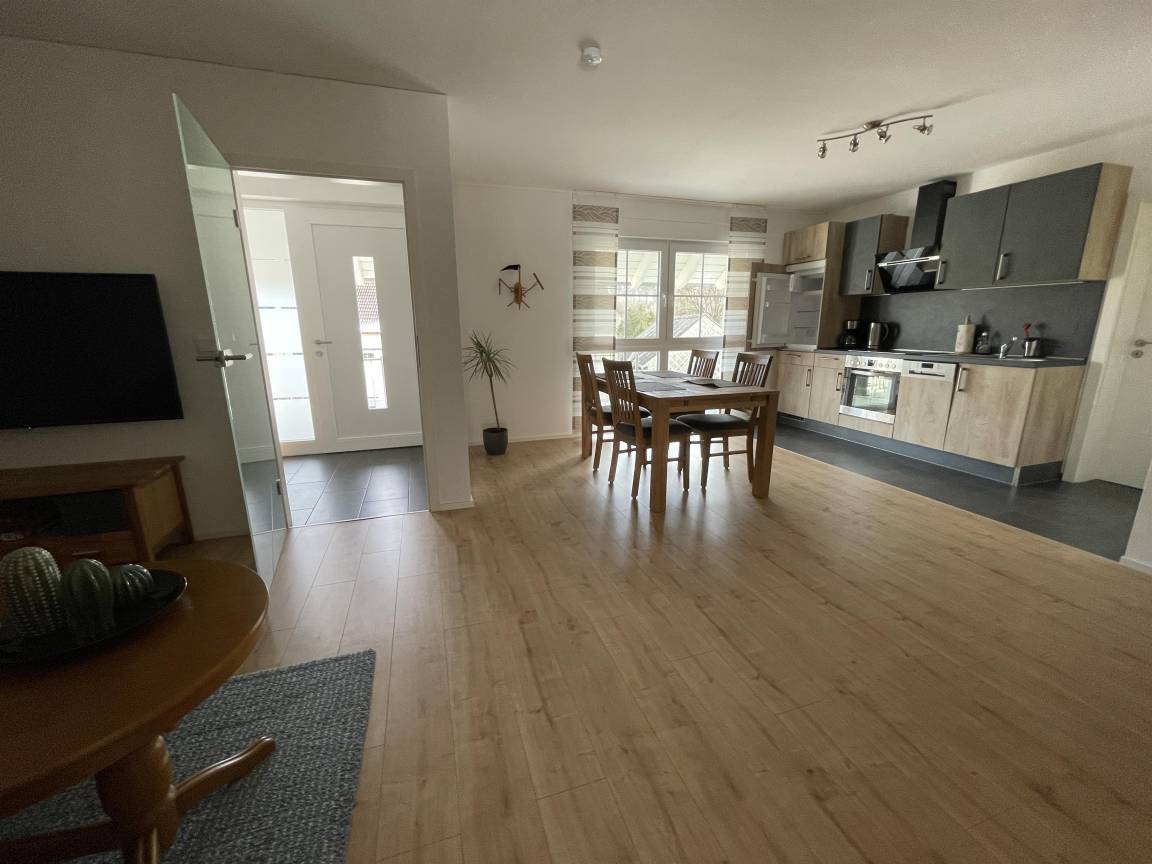 60 M² Ferienwohnung ∙ 1 Schlafzimmer ∙ 4 Gäste - Hermeskeil