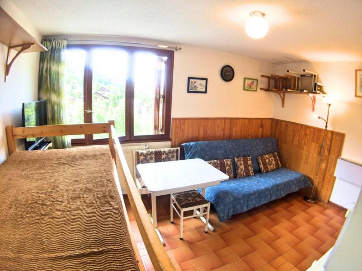 18 M² Studio ∙ 1 Chambre ∙ 2 Personnes - Vars