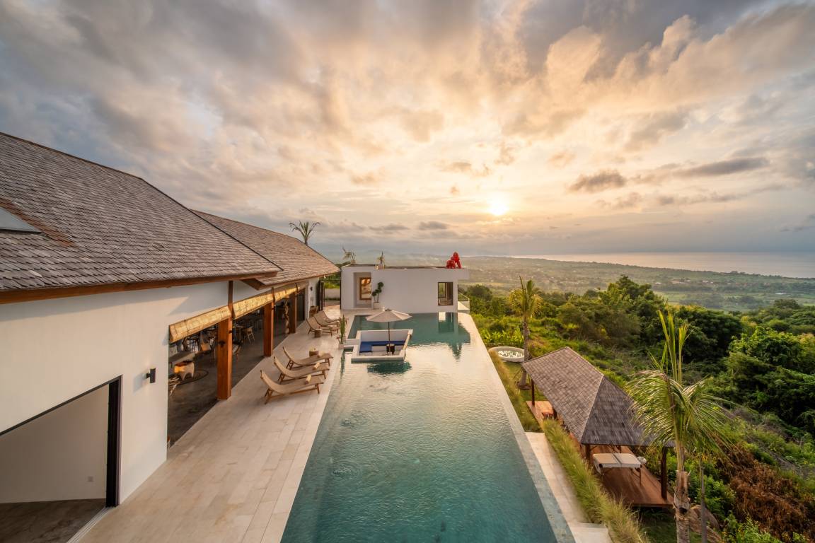 800 M² Villa ∙ 4 Bedrooms ∙ 10 Guests - Munduk