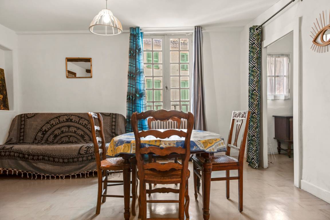 28 M² Appartement ∙ 2 Chambres ∙ 4 Personnes - Castellane