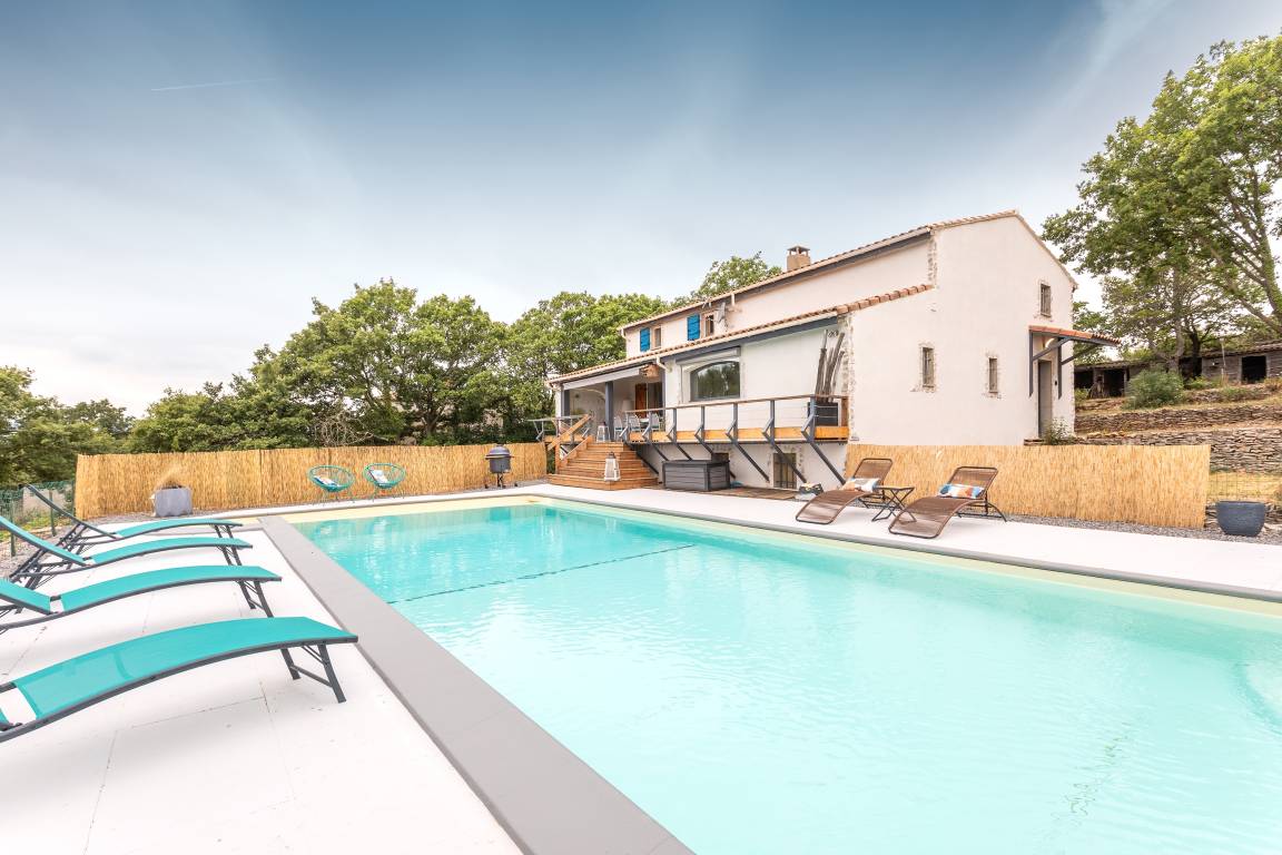 146 M² Casa ∙ 4 Habitaciones ∙ 9 Huéspedes - Bédarieux