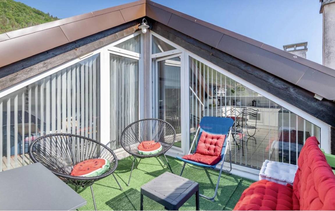74 M² Appartement ∙ 2 Chambres ∙ 4 Personnes - Sévrier