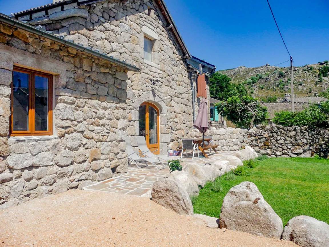 110 M² Gîte ∙ 3 Chambres ∙ 8 Personnes - Pont-de-Montvert-Sud-Mont-Lozère