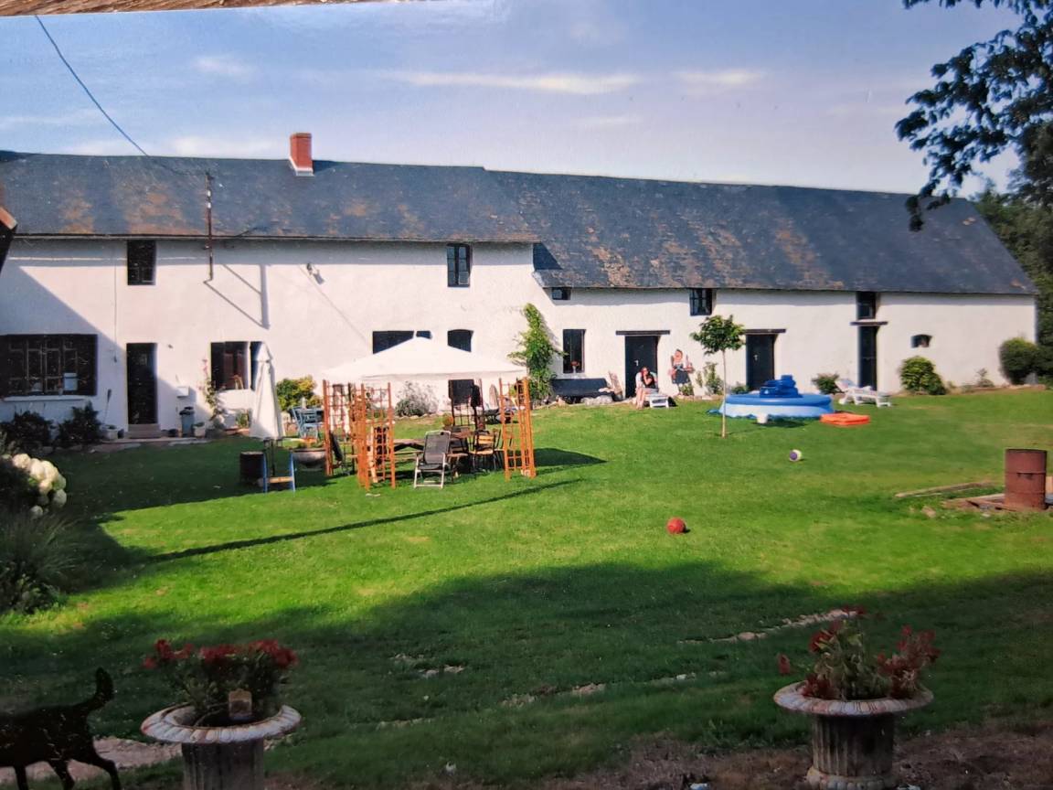 65 M² Maison De Vacances ∙ 2 Chambres ∙ 6 Personnes - Allier