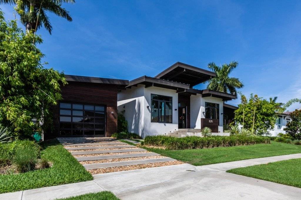 House ∙ 4 Bedrooms ∙ 10 Guests - Marco Island, FL