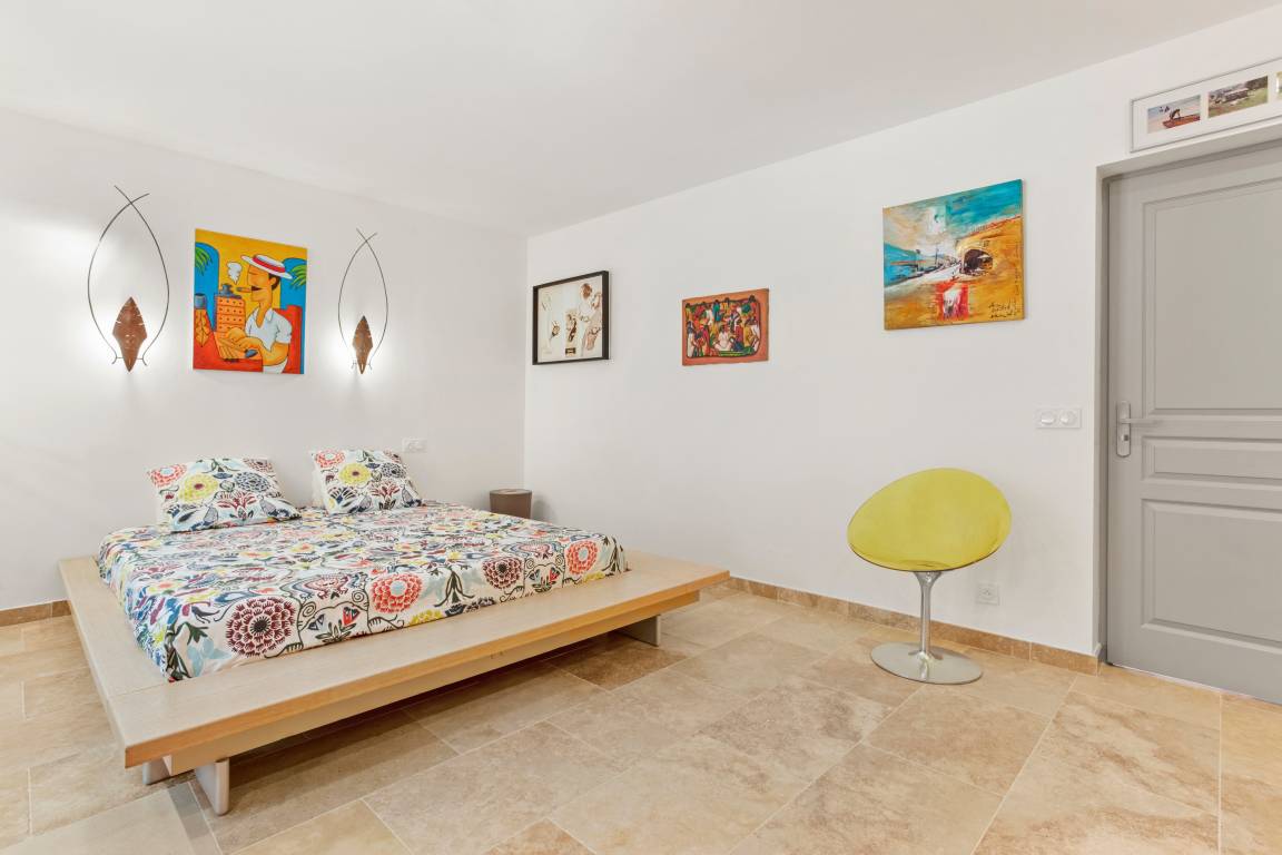 22 M² Bed And Breakfast ∙ 1 Bedroom ∙ 2 Guests - Brignoles