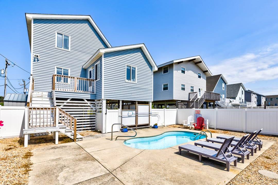 House ∙ 4 Bedrooms ∙ 8 Guests - Kill Devil Hills, NC