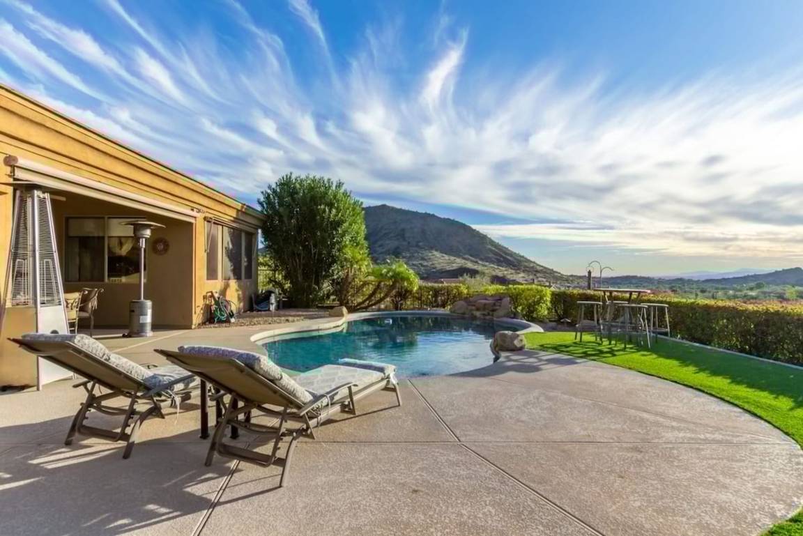 Apartment ∙ 4 Bedrooms ∙ 8 Guests - Fountain Hills, AZ