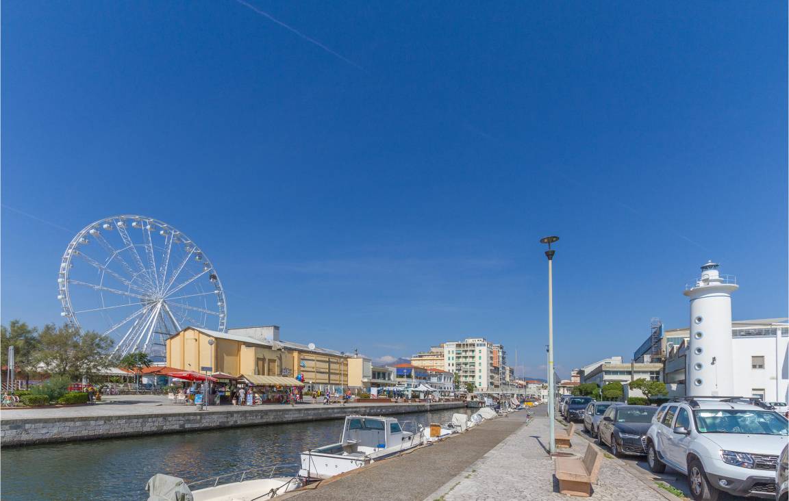 70 M² Huis ∙ 2 Slaapkamers ∙ 4 Gasten - Viareggio