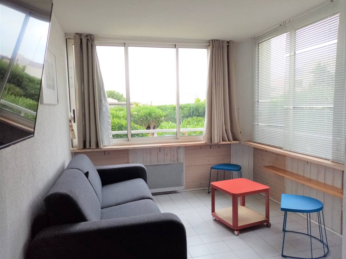 27 M² Apartment ∙ 1 Bedroom ∙ 4 Guests - Sète