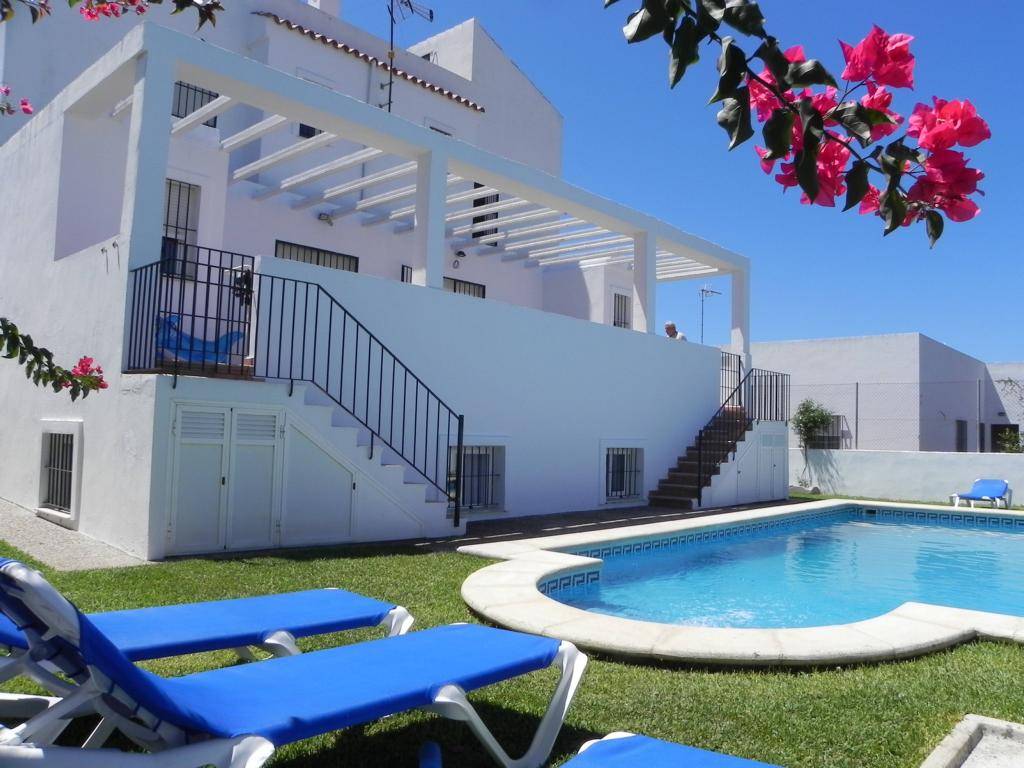 60 M² Apartamento ∙ 2 Habitaciones ∙ 4 Huéspedes - Conil de la Frontera