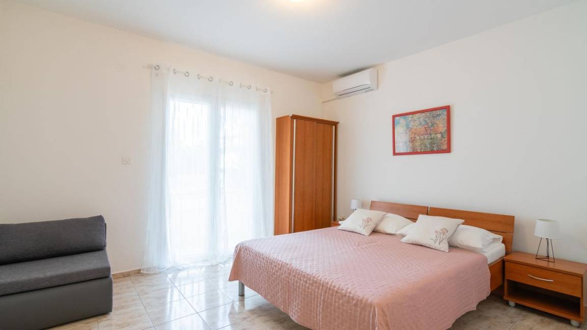24 M² Hotel ∙ 1 Schlafzimmer ∙ 3 Gäste - Novalja