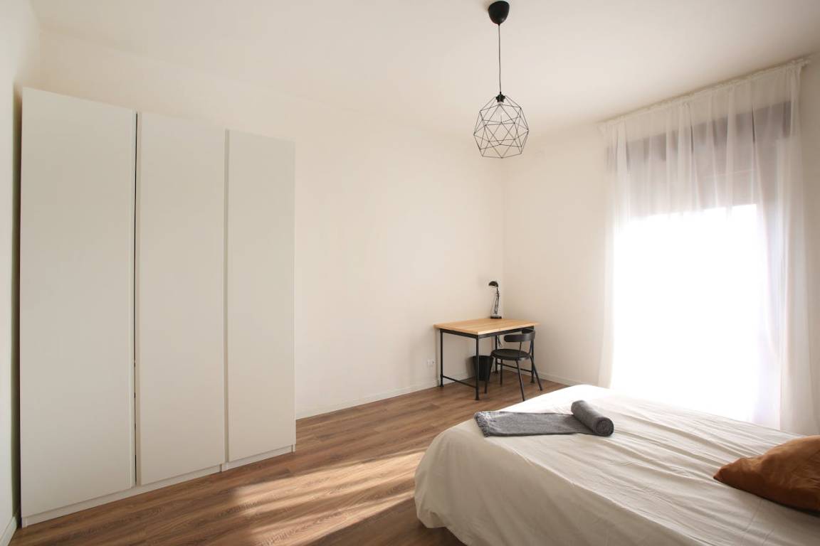 108 M² Private Room ∙ 1 Bedroom ∙ 1 Guest - Modène