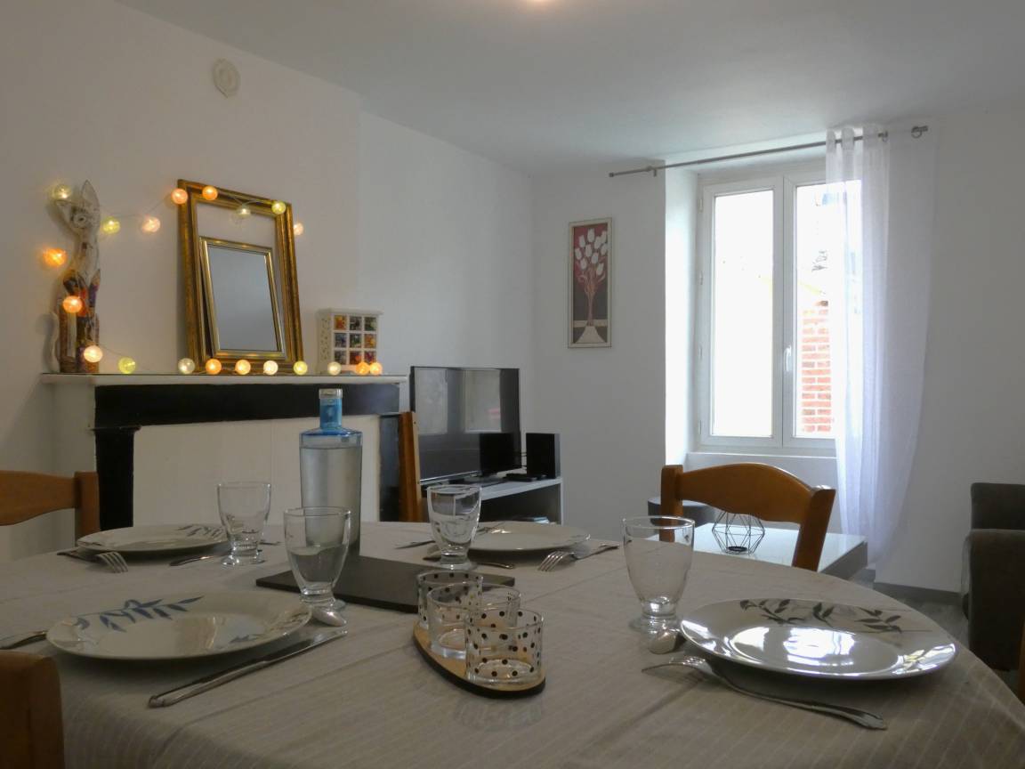 60 M² Cottage ∙ 2 Chambres ∙ 4 Personnes - Châteaudun