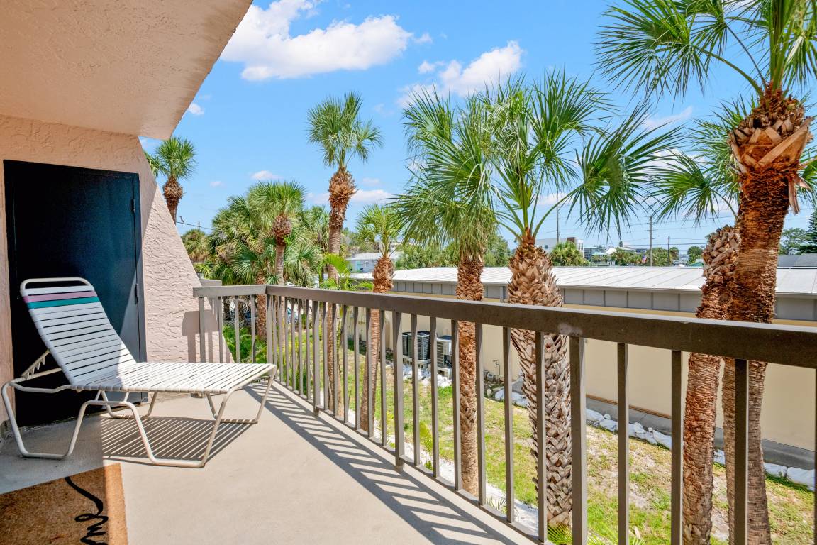 79 M² Condo ∙ 1 Bedroom ∙ 4 Guests - St. Pete Beach, FL