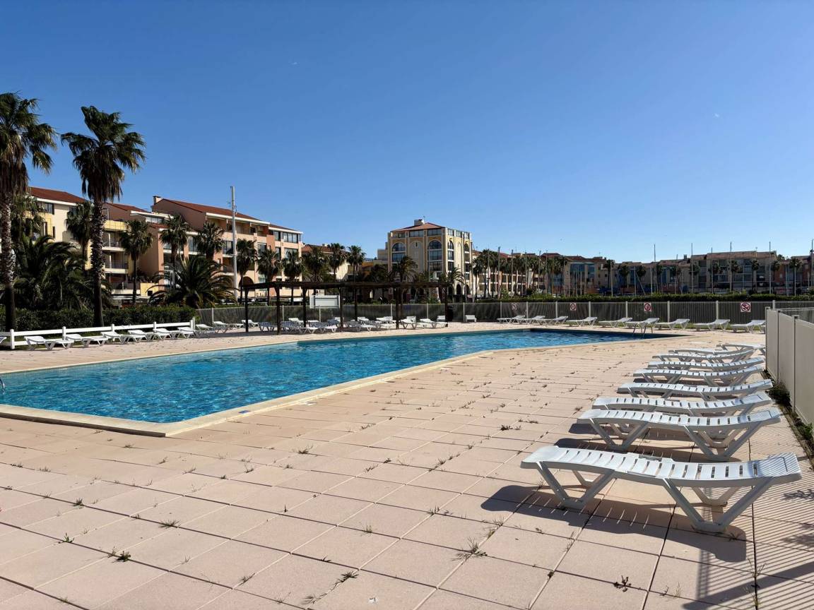 38 M² Apartamento ∙ 1 Habitación ∙ 4 Huéspedes - Colliure