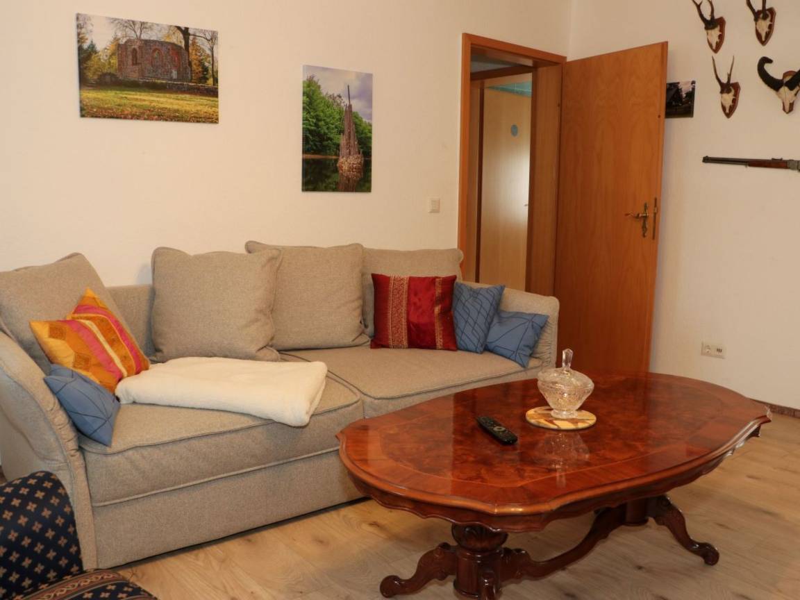 55 M² Ferienwohnung ∙ 1 Schlafzimmer ∙ 2 Gäste - Bad Muskau