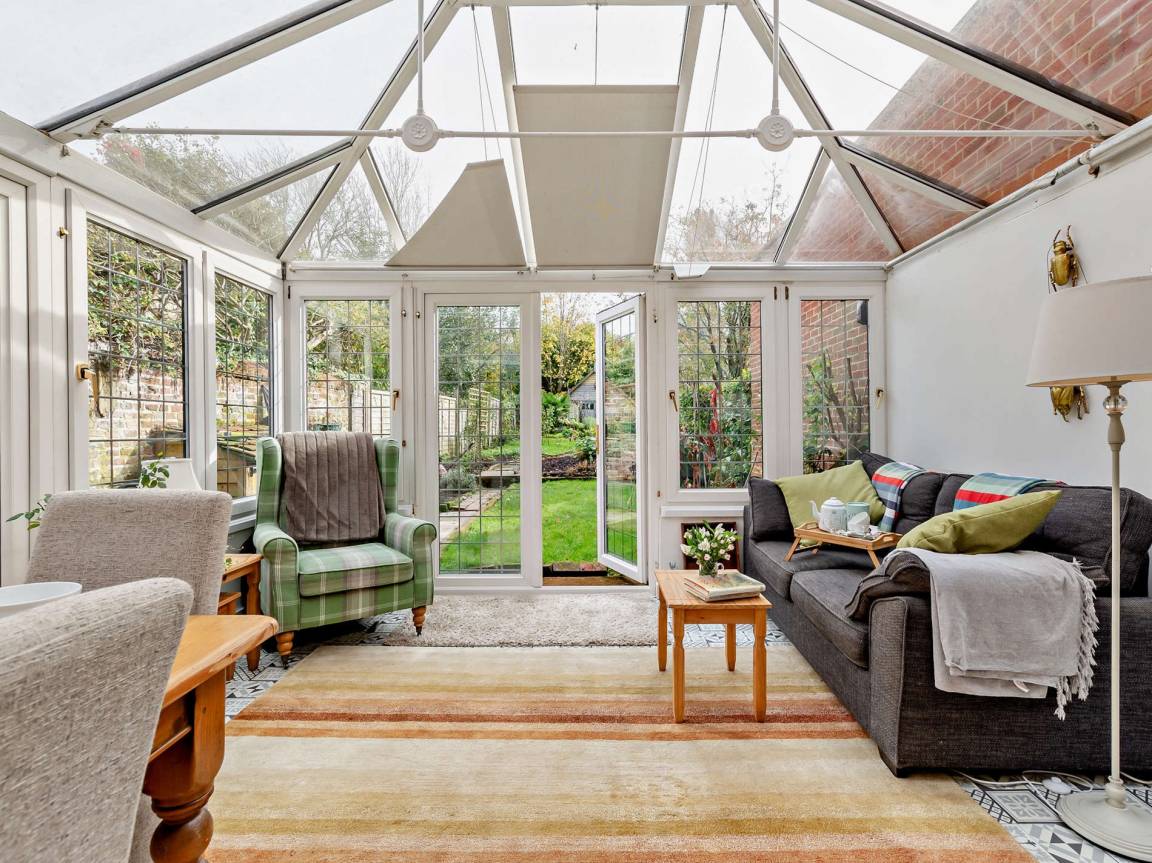 Cottage ∙ 2 Bedrooms ∙ 4 Guests - Uckfield