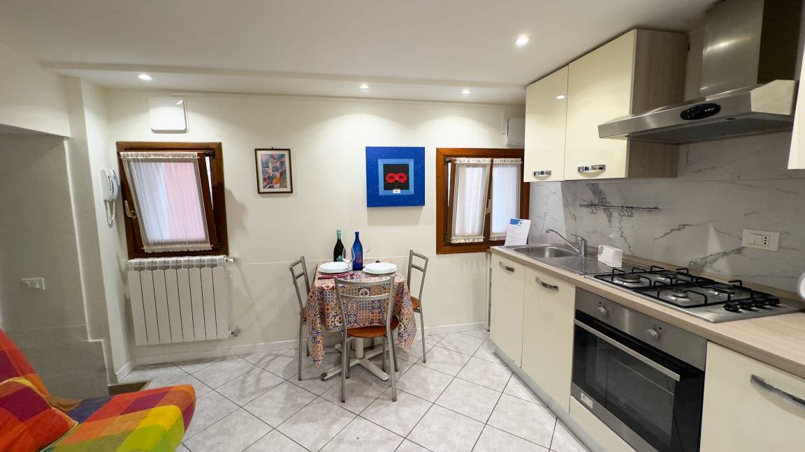 34 M² Appartement ∙ 1 Slaapkamer ∙ 2 Gasten - Venetië