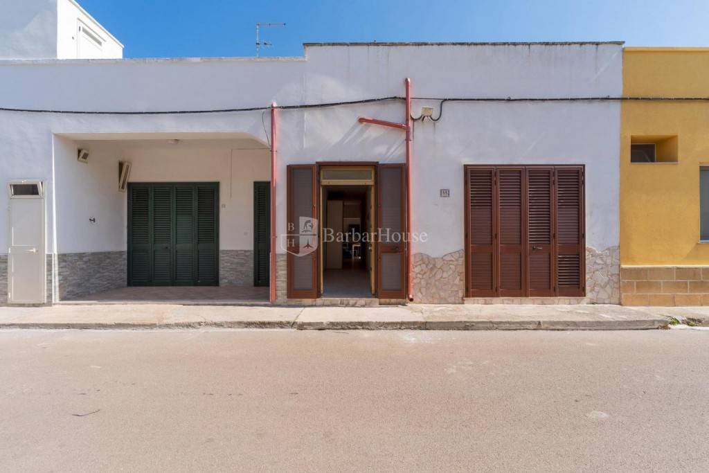70 M² Ferienwohnung ∙ 2 Schlafzimmer ∙ 5 Gäste - Porto Cesareo