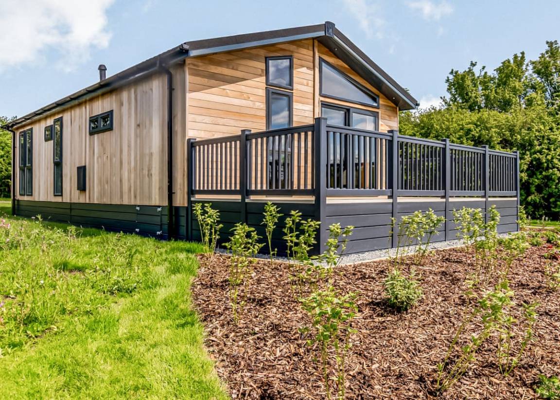 Chalet ∙ 5 Bedrooms ∙ 10 Guests - Cotswolds