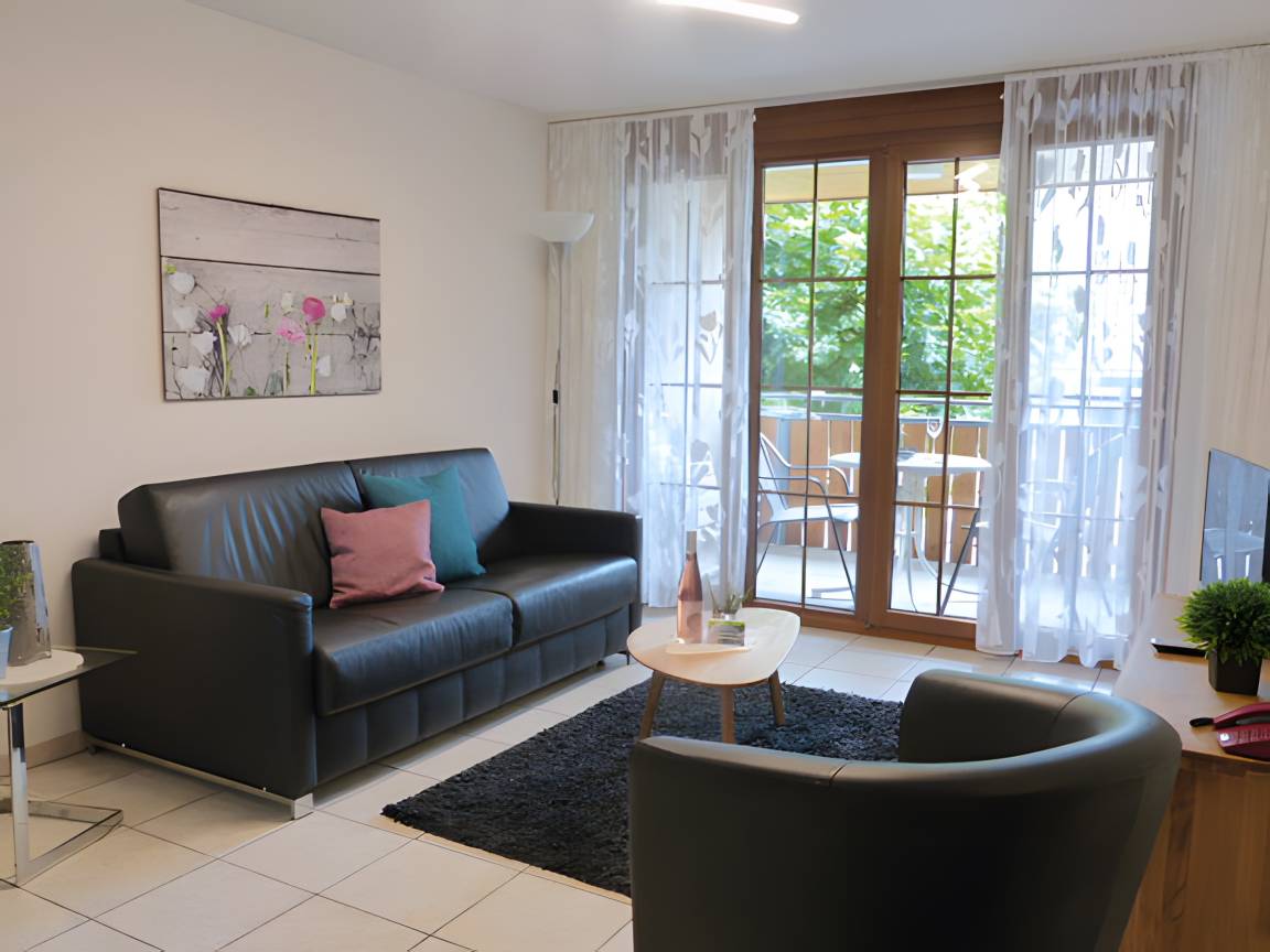 51 M² Ferienwohnung ∙ 1 Schlafzimmer ∙ 3 Gäste - Schliengen