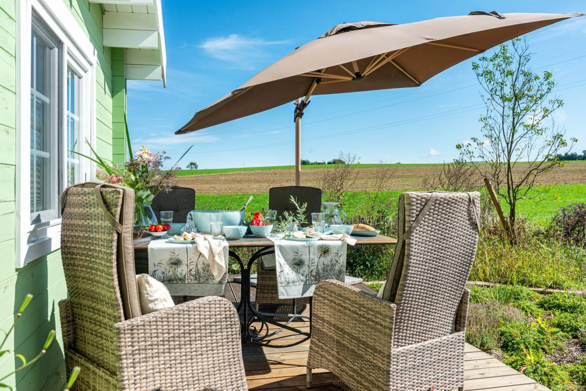 70 M² Ferienhaus ∙ 2 Schlafzimmer ∙ 4 Gäste - Stockach