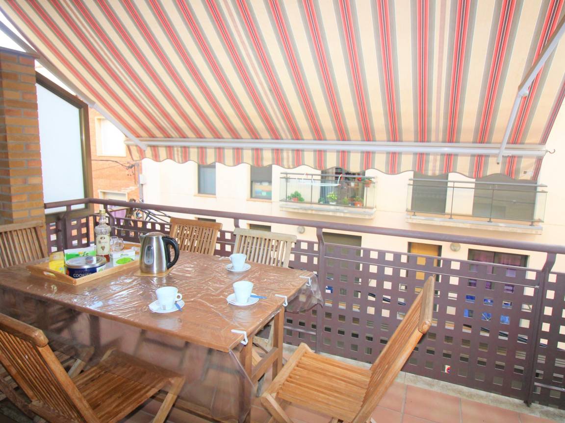 90 M² Apartamento ∙ 3 Habitaciones ∙ 8 Huéspedes - Roses