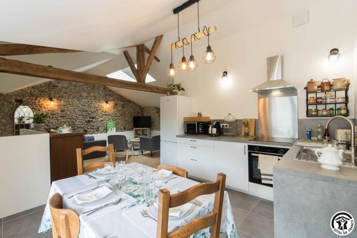 130 M² Gîte ∙ 2 Chambres ∙ 4 Personnes - Haute-Garonne