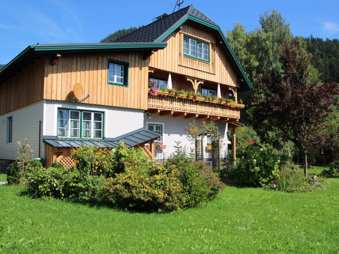 80 M² Ferienwohnung ∙ 2 Schlafzimmer ∙ 5 Gäste - Tauplitz