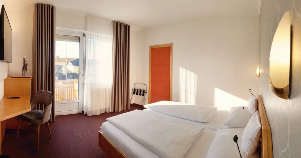 22 M² Hotel ∙ 1 Schlafzimmer ∙ 2 Gäste - Bad Blumau