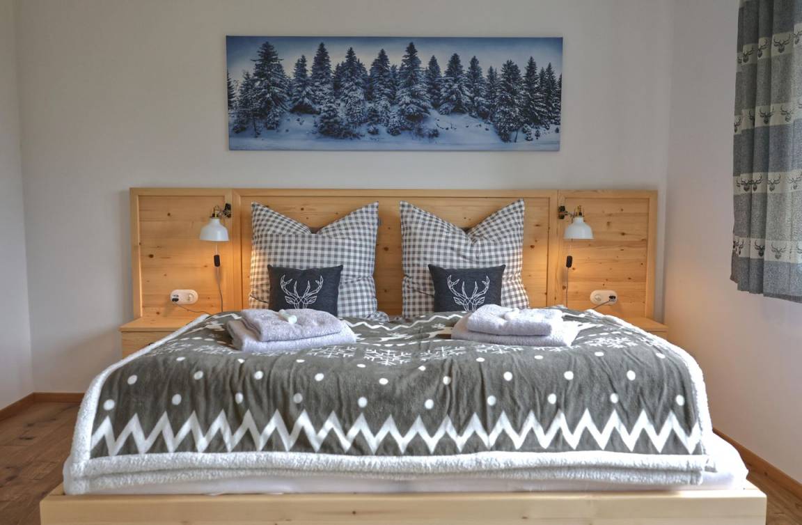 200 M² Ferienhaus ∙ 4 Schlafzimmer ∙ 10 Gäste - Oberhof