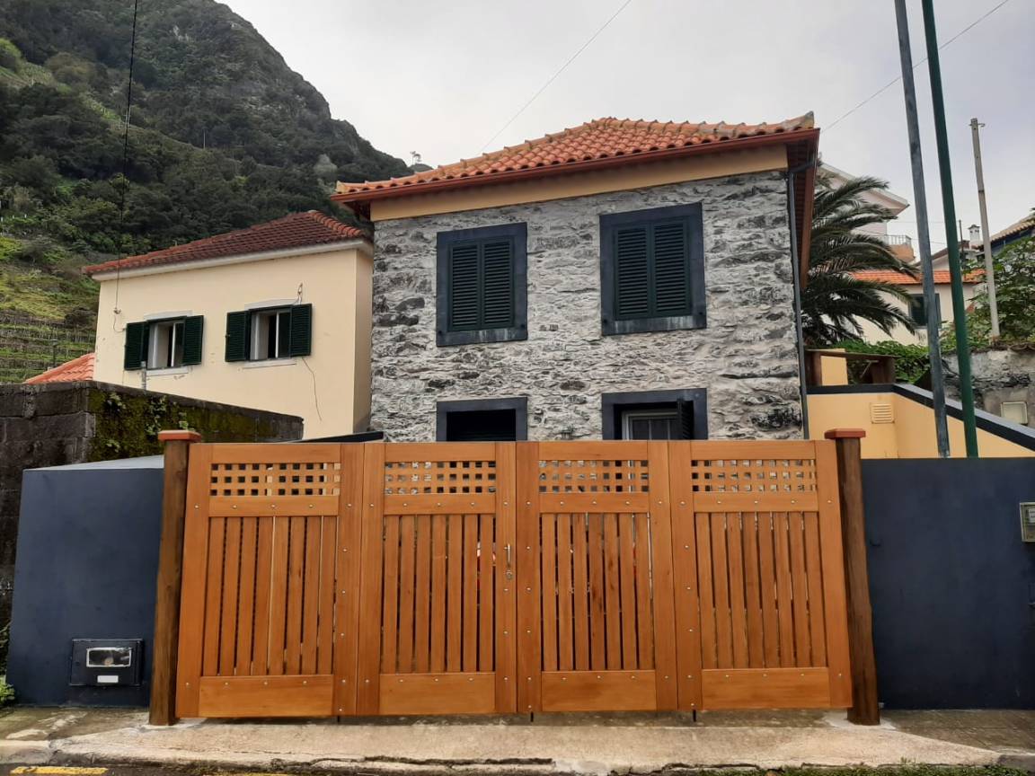100 M² Ferienhaus ∙ 2 Schlafzimmer ∙ 4 Gäste - Madeira