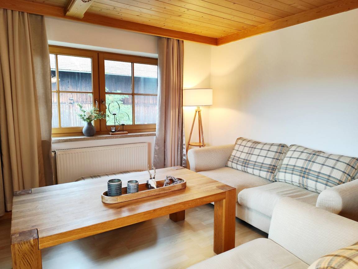 120 M² Ferienwohnung ∙ 3 Schlafzimmer ∙ 6 Gäste - Lohberg