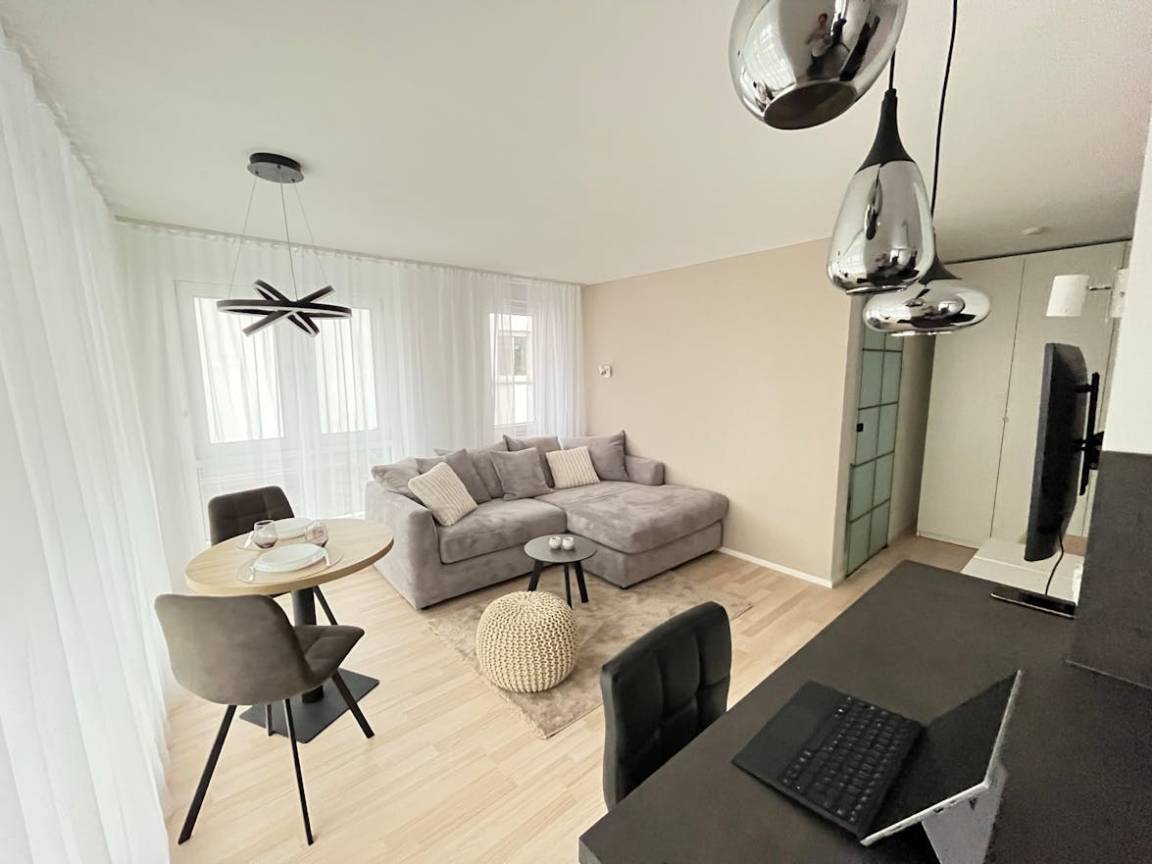 38 M² Apartamento ∙ 1 Habitación ∙ 2 Huéspedes - Stuttgart