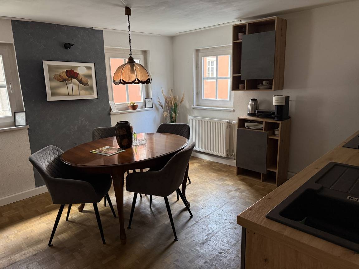 Apartment ∙ 3 Bedrooms ∙ 5 Guests - Rothenburg ob der Tauber