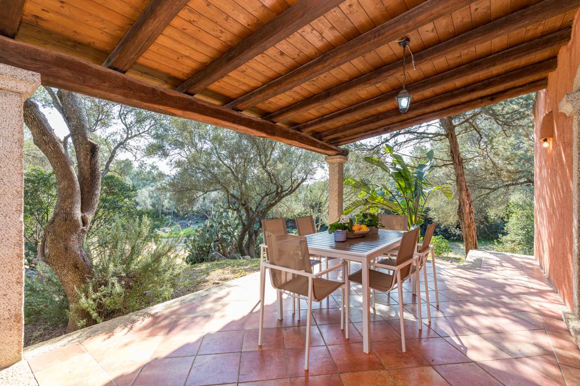 109 M² Ferienhaus ∙ 2 Schlafzimmer ∙ 6 Gäste - Olbia