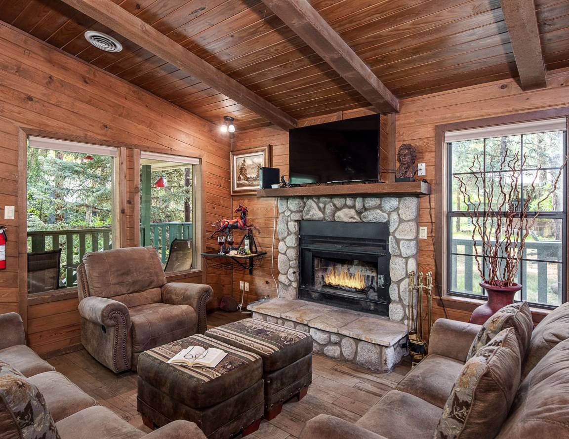 557 M² Cabin ∙ 10 Bedrooms ∙ 28 Guests - Ruidoso, NM